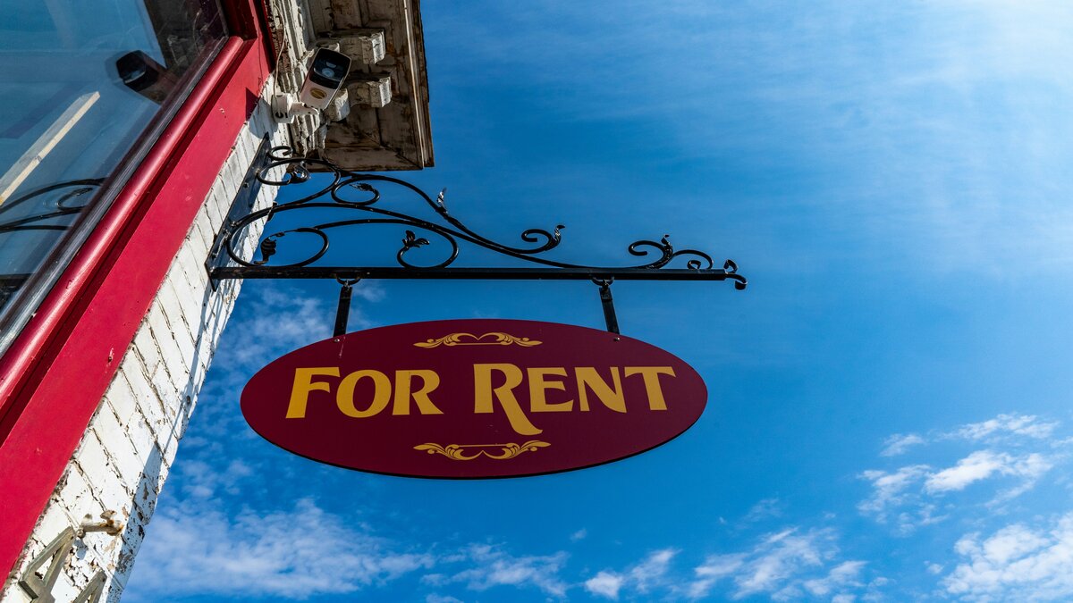 The key differences between Renting and Leasing