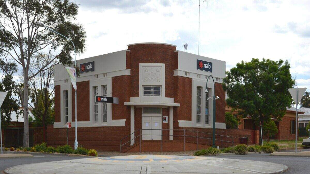 NAB unveils major variable rate cuts for owners & investors