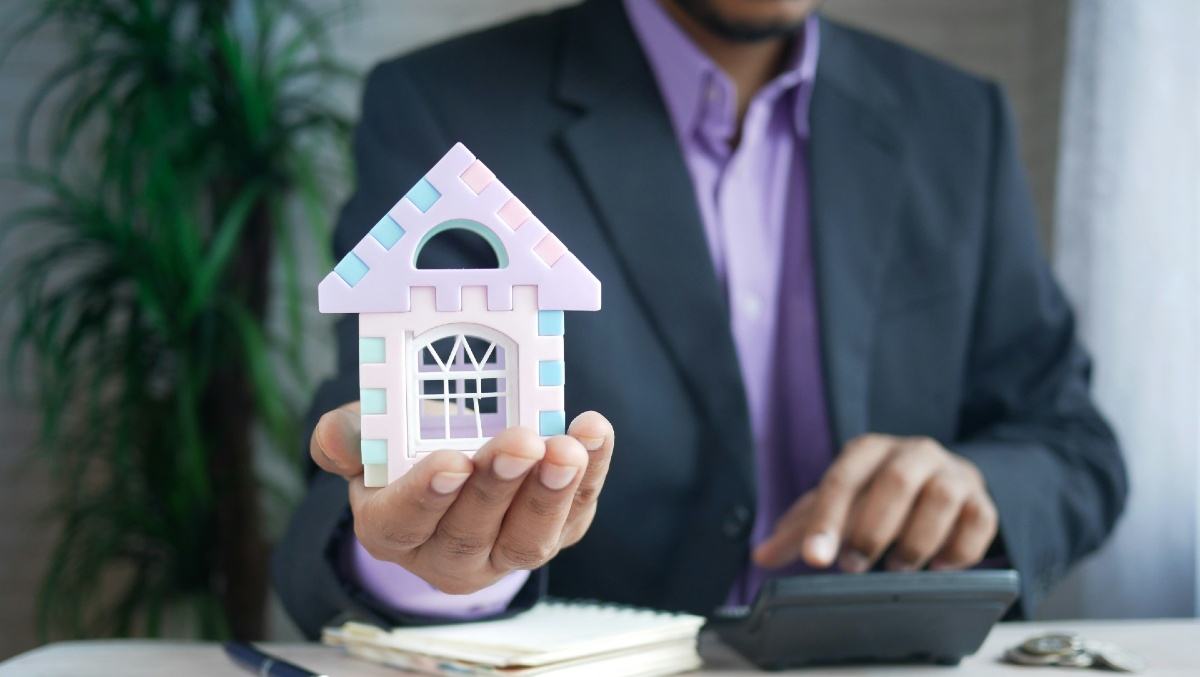 Pros and cons of property investing